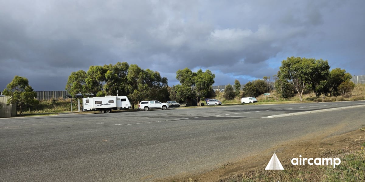 Geelong West Bound Rest Area - Anycamp