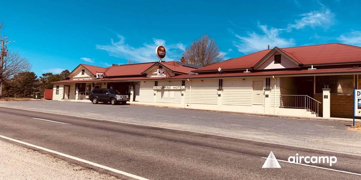 Dederang Hotel - Anycamp