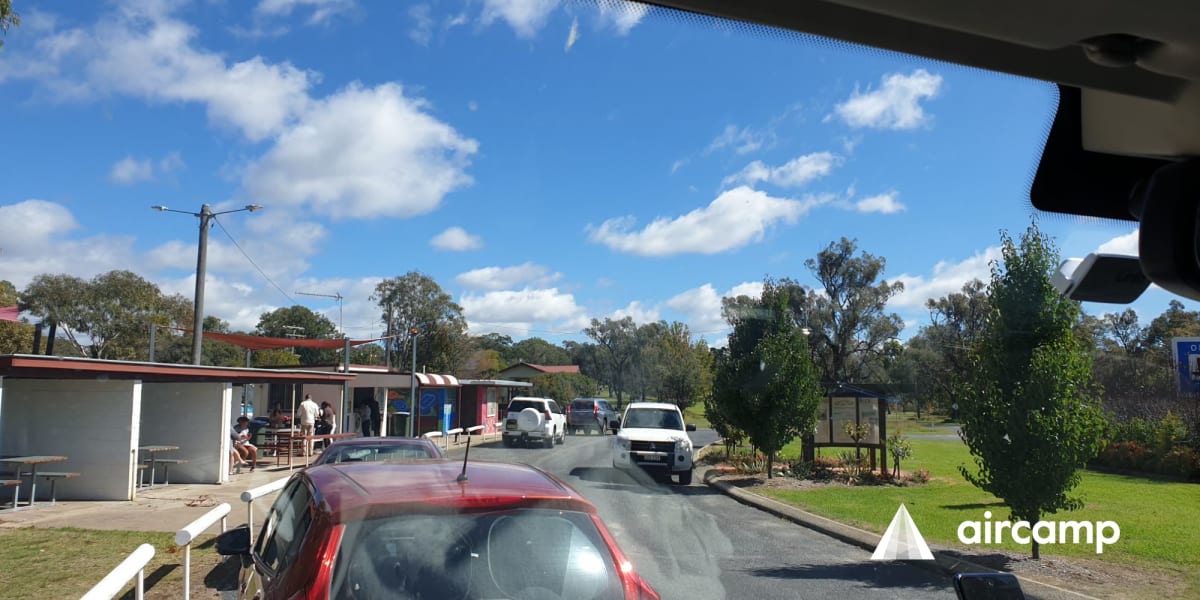Wallangarra Driver Reviver Rest Stop - Anycamp