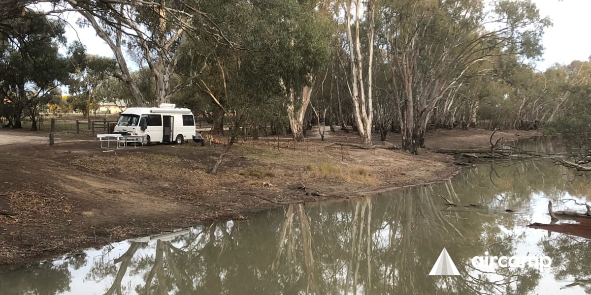 Billabong Creek, Jerilderie - Anycamp