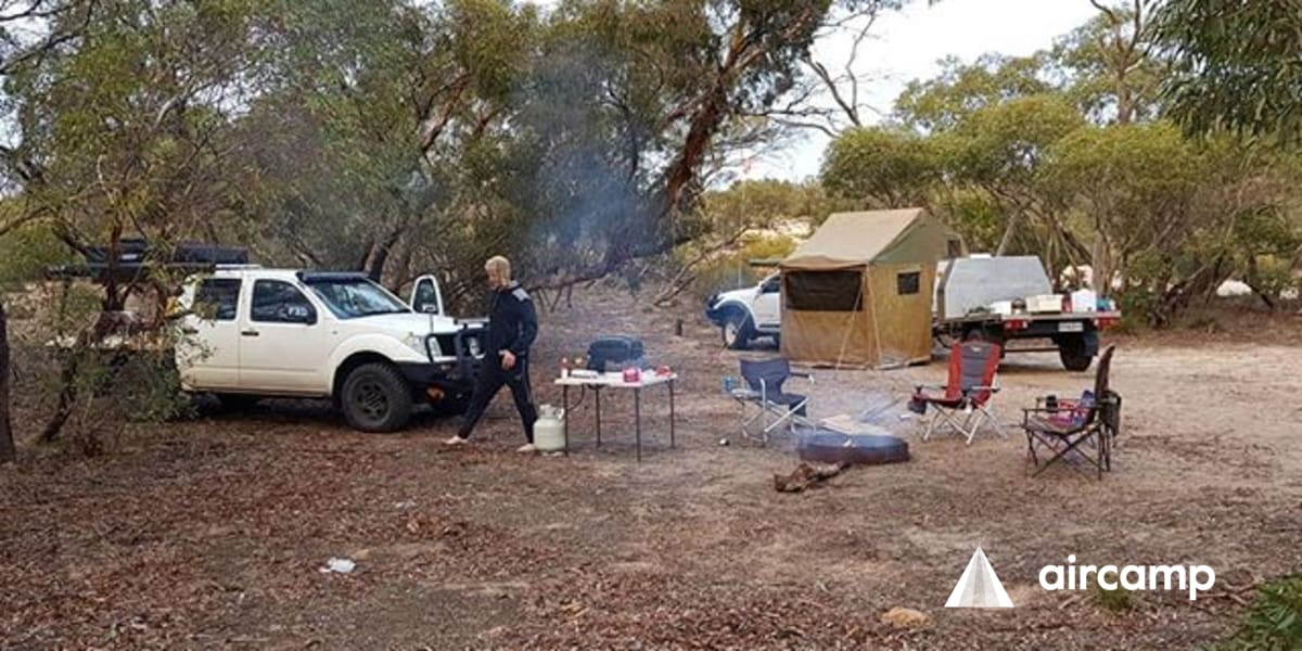 Pine Soak Hut - Anycamp