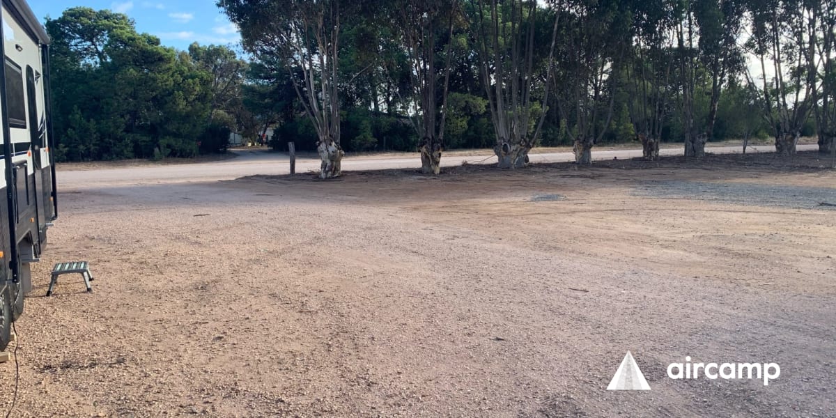 Arthurton Overnight Stay - Anycamp