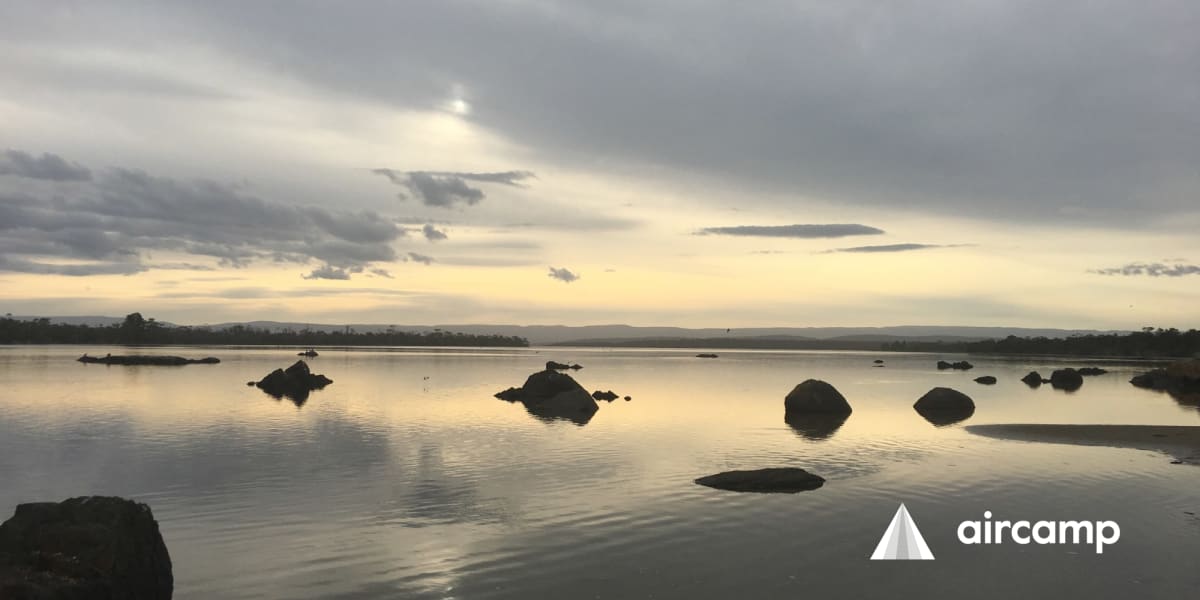 River & Rocks Campground - Anycamp