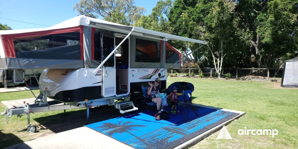 Beachmere RSL Caravan Park - Anycamp