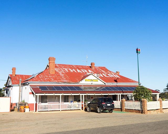 Australia's Golden Outback - Anycamp