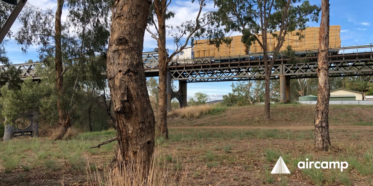 West Of Manilla Bridge - Anycamp