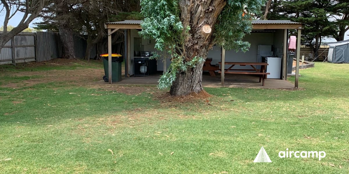 Gum Tree Caravan Park - Anycamp