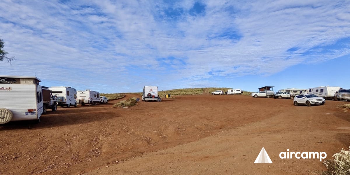 Miaree Pool 24hr Rest Stop - Anycamp