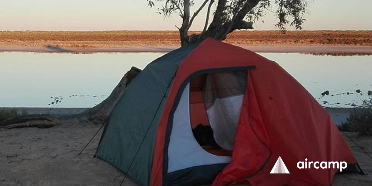 Lake Cadibarrawirracanna - Anycamp